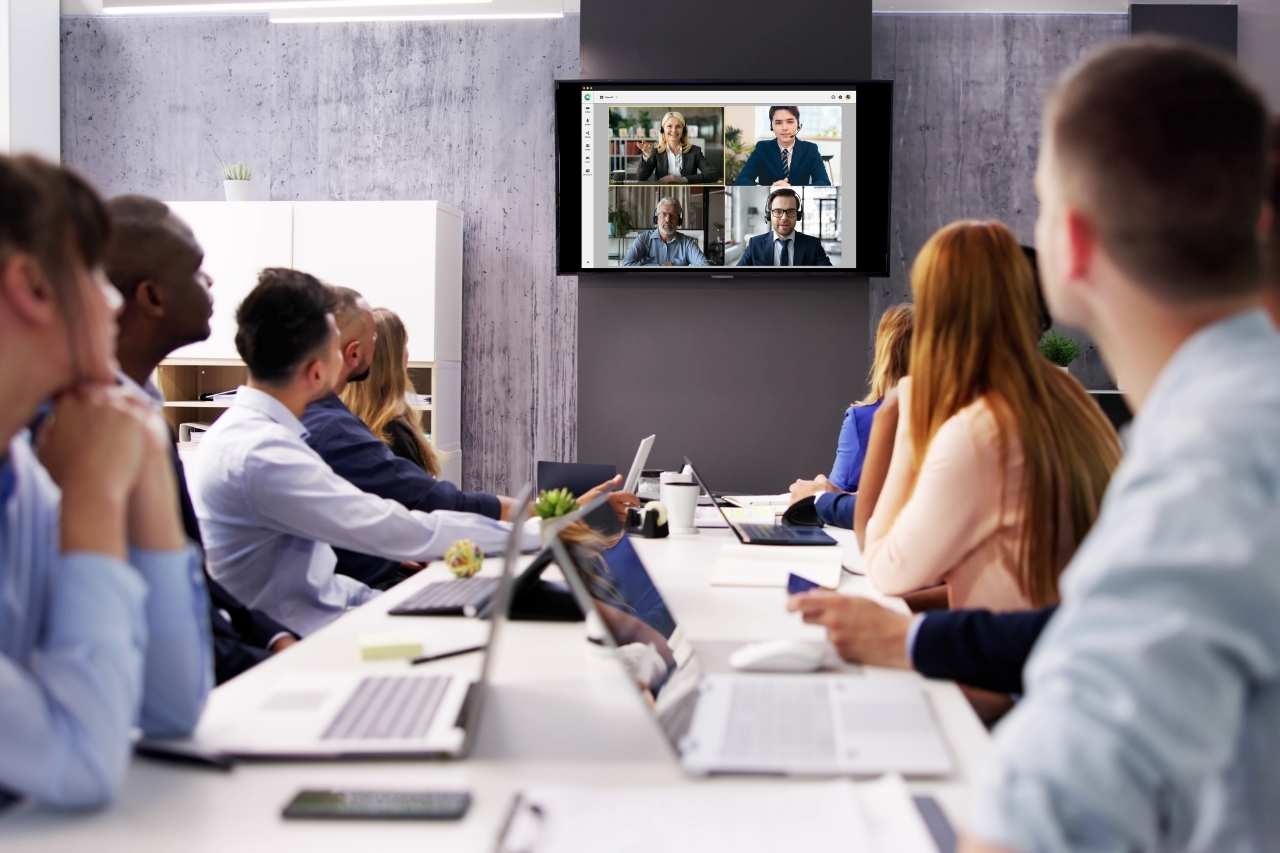 Essential collaboration tools to optimize the hybrid workplace - CORDONIQ